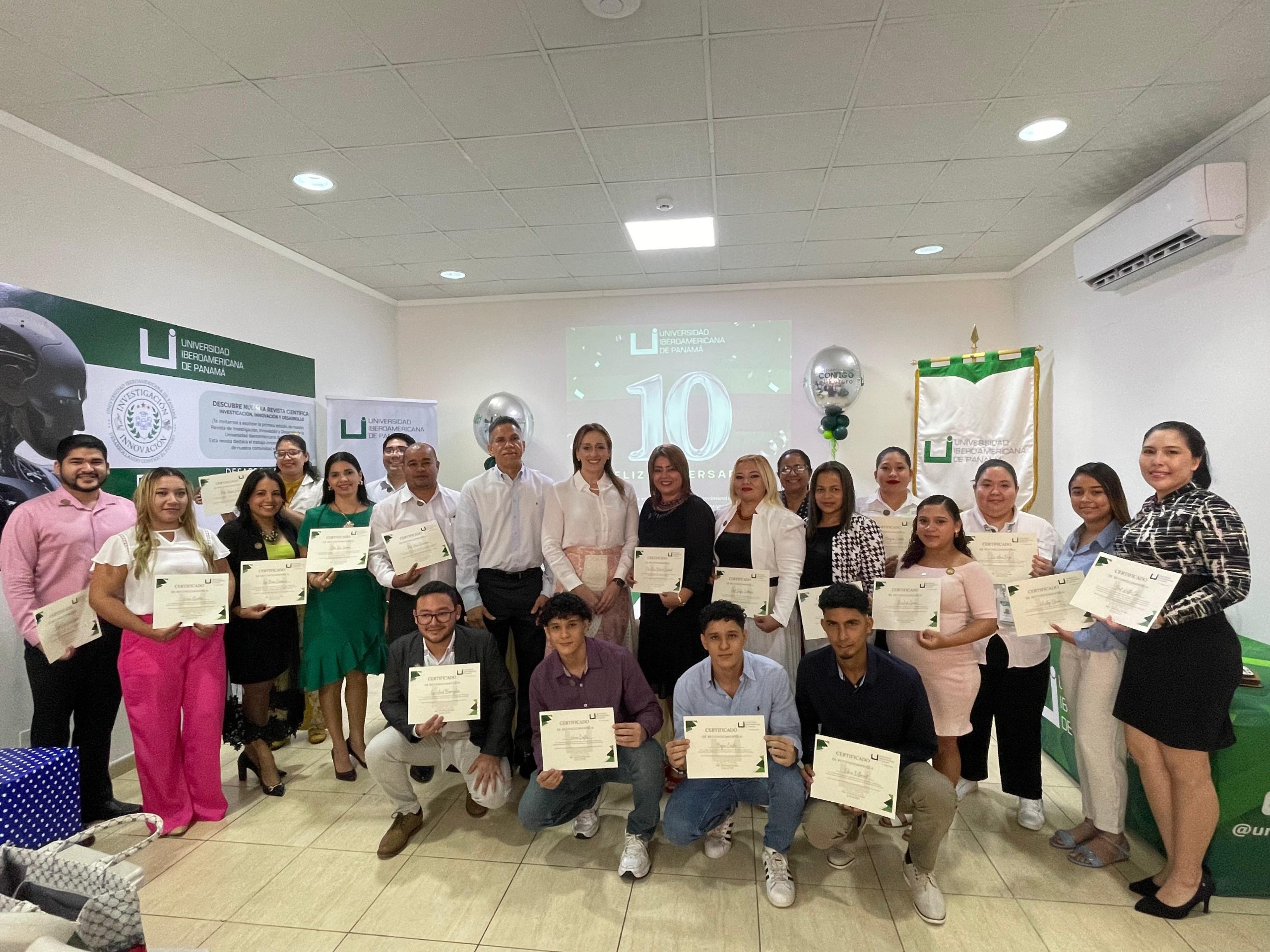 Celebramos Nuestro 10° Aniversario 2° – UNIBERO